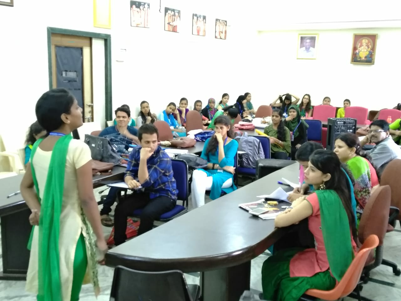 Arts Department - Smt. Parmeshwaridevi Durgadutt Tibrewala Lions Juhu ...